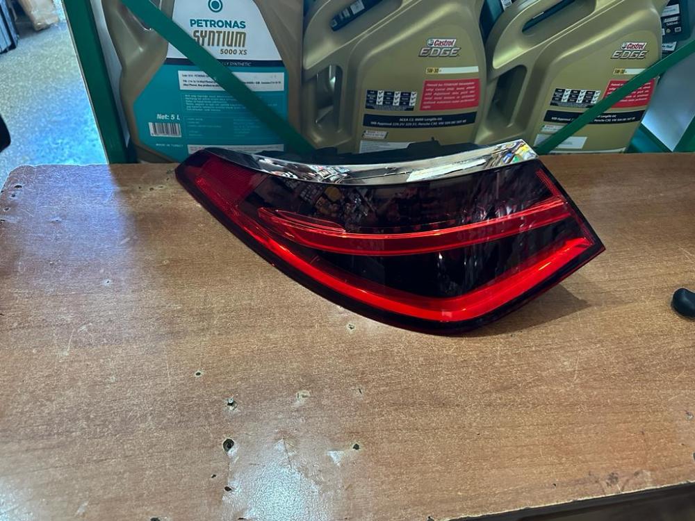 Mercedes W223 S Serısı 2020- Sol Dış Stop İthal A2239062300 - Sorunuz